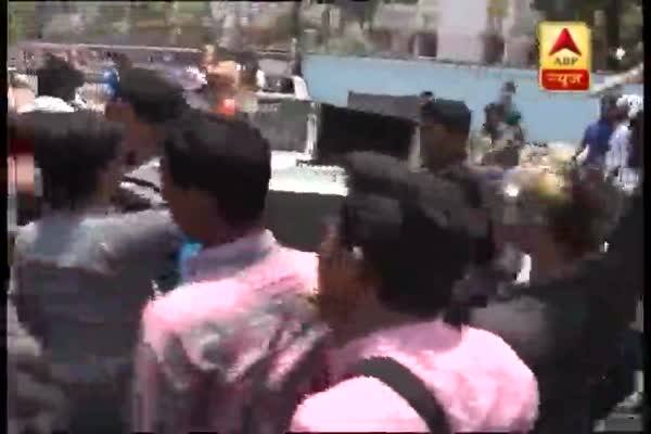 Bihar: Students protest against result; police resort to lathicharge